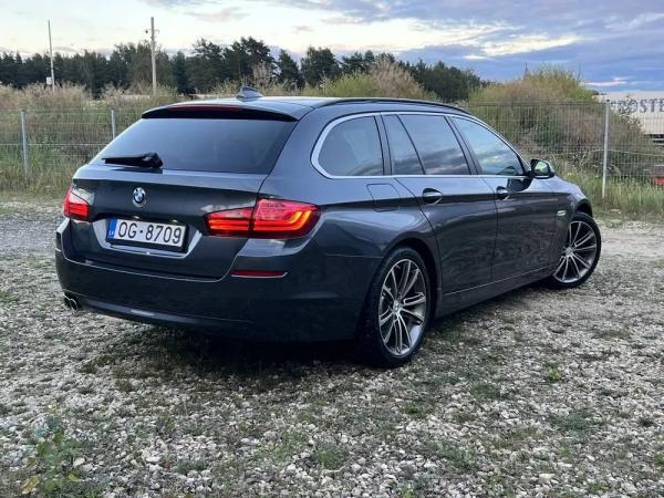 Grey BMW 518 2016 in Riga, with an engine capacity of 2.00 L and mileage of 244 thousand km for 10995 €, photo 4 on AUTOMOTO.COM.LV