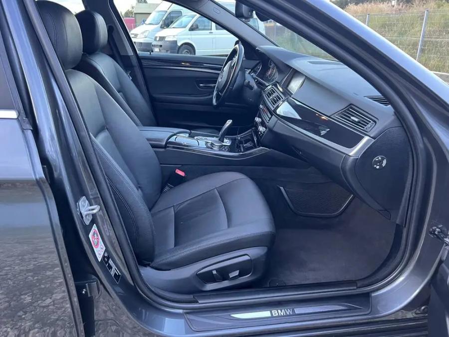 Pelēks BMW 518 2016 Rīga, ar dzinēja tilpumu 2.00 L un nobraukumu 244 tūkst. km par 10995 €, foto 8 vietnē AUTOMOTO.COM.LV