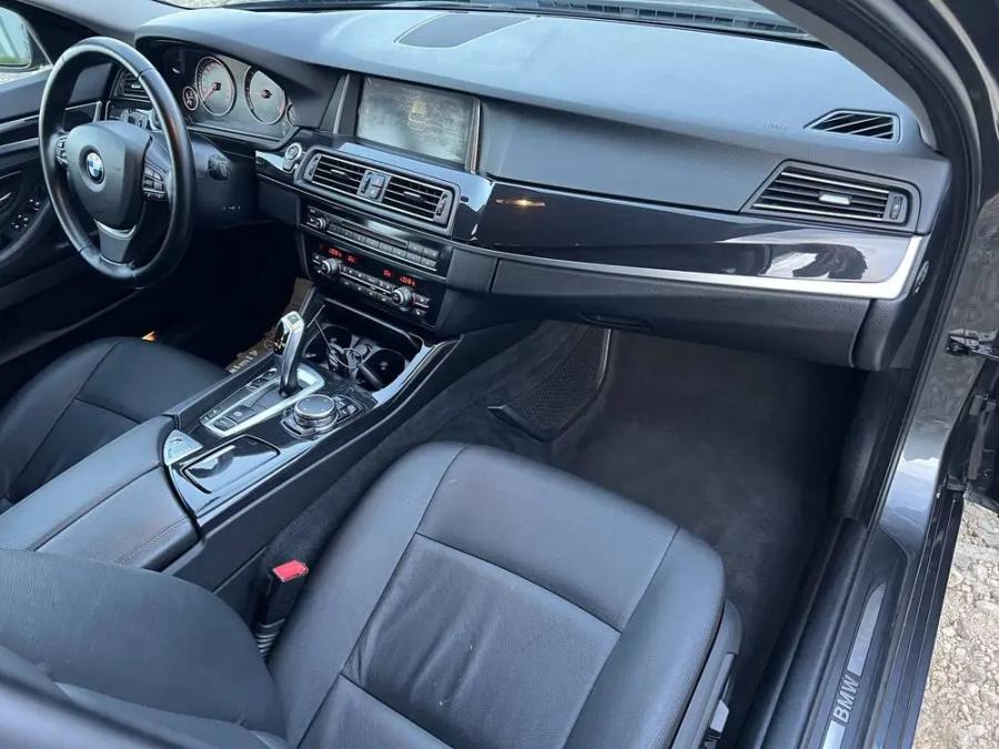 Pelēks BMW 518 2016 Rīga, ar dzinēja tilpumu 2.00 L un nobraukumu 244 tūkst. km par 10995 €, foto 9 vietnē AUTOMOTO.COM.LV