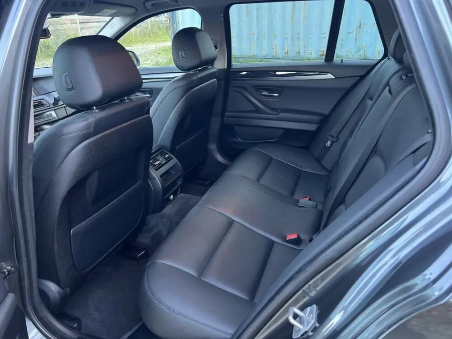 Pelēks BMW 518 2016 Rīga, ar dzinēja tilpumu 2.00 L un nobraukumu 244 tūkst. km par 10995 €, foto 11 vietnē AUTOMOTO.COM.LV