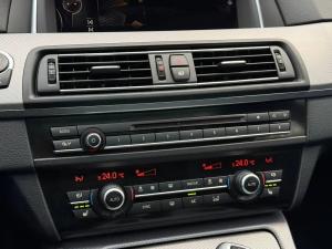 Pelēks BMW 518 2017 Rīga, ar dzinēja tilpumu 2.00 L un nobraukumu 243 tūkst. km par 14999 €, foto 14 vietnē AUTOMOTO.COM.LV