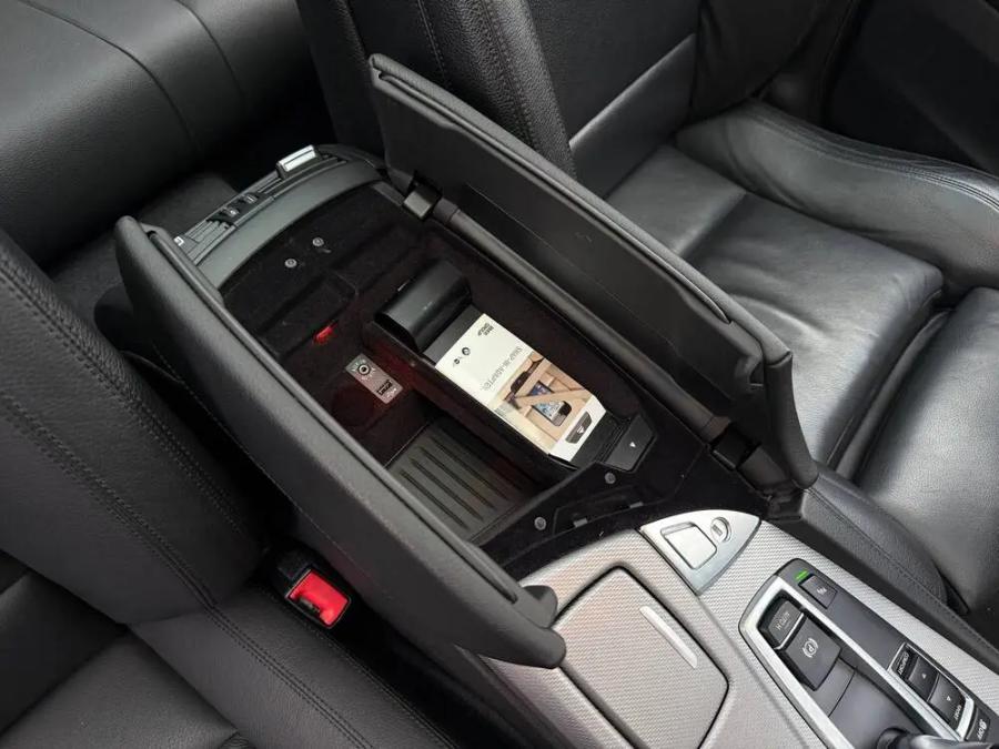 Pelēks BMW 518 2017 Rīga, ar dzinēja tilpumu 2.00 L un nobraukumu 243 tūkst. km par 14999 €, foto 25 vietnē AUTOMOTO.COM.LV