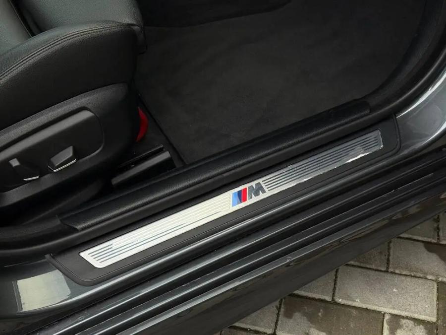 Pelēks BMW 518 2017 Rīga, ar dzinēja tilpumu 2.00 L un nobraukumu 243 tūkst. km par 14999 €, foto 31 vietnē AUTOMOTO.COM.LV