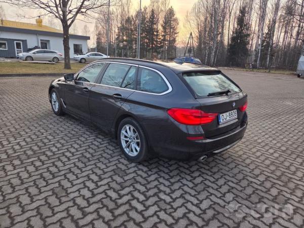 Grey BMW 518 2019 in Valmiera, with an engine capacity of 2.00 L and mileage of 267 thousand km for 18900 €, photo 2 on AUTOMOTO.COM.LV