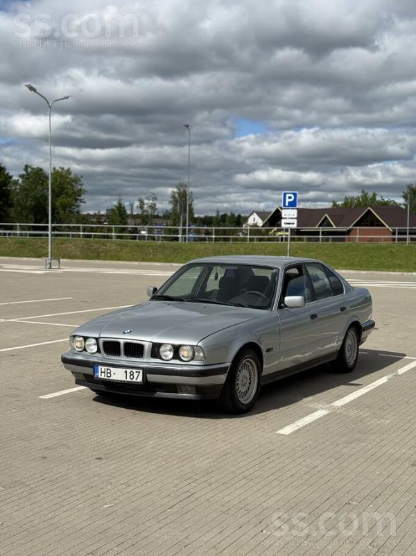 BMW 518 1995 Rēzekne, ar dzinēja tilpumu 1.80 L un nobraukumu 354 tūkst. km par 3000 €, foto 2 vietnē AUTOMOTO.COM.LV