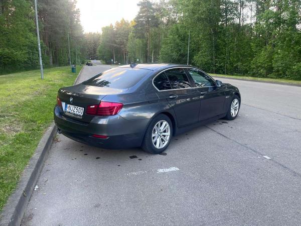 BMW 518 2016 in Visaginas, with an engine capacity of 2.00 L and mileage of 154 thousand km for 13400 €, photo 3 on AUTOMOTO.COM.LV
