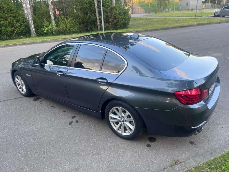 BMW 518 2016 in Visaginas, with an engine capacity of 2.00 L and mileage of 154 thousand km for 13400 €, photo 18 on AUTOMOTO.COM.LV