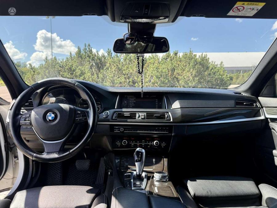 Balts BMW 518 2013 Šauļi, ar dzinēja tilpumu 2.00 L un nobraukumu 365 tūkst. km par 10500 €, foto 9 vietnē AUTOMOTO.COM.LV