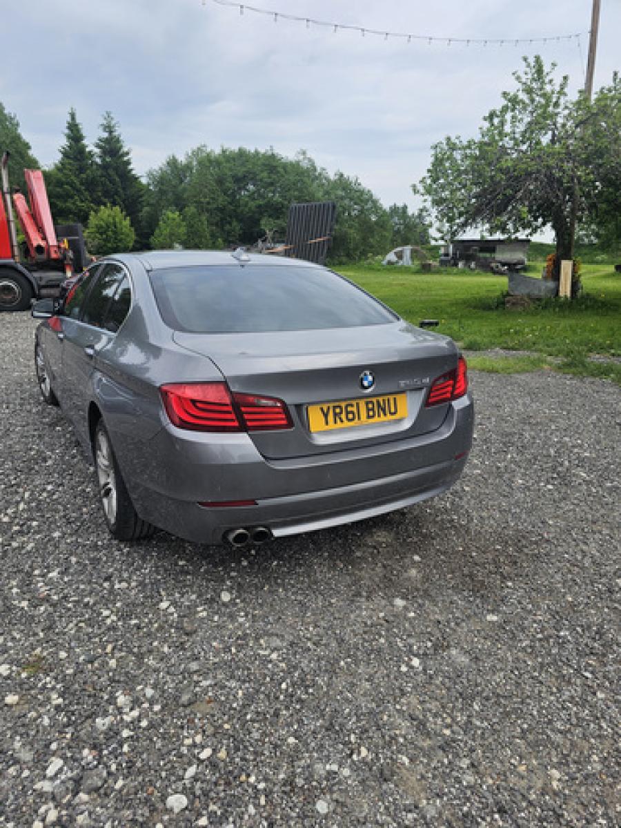 Smilšu krāsa BMW 520 2011 Paide, ar dzinēja tilpumu 2.00 L un nobraukumu 374 tūkst. km par 3600 €, foto 4 vietnē AUTOMOTO.COM.LV
