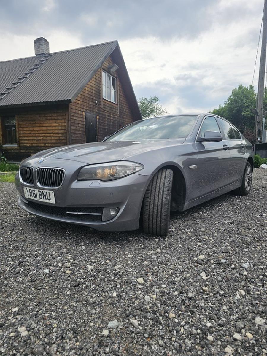 Smilšu krāsa BMW 520 2011 Paide, ar dzinēja tilpumu 2.00 L un nobraukumu 374 tūkst. km par 3600 €, foto 6 vietnē AUTOMOTO.COM.LV