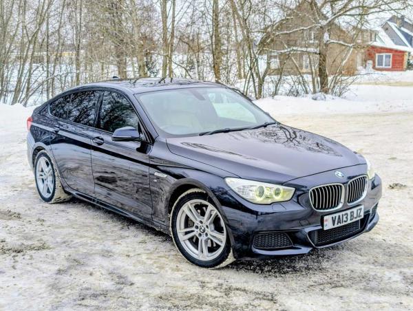 Black BMW 520 2013 in Telschi, with an engine capacity of 2.00 L and mileage of 270 thousand km for 6700 €, photo 2 on AUTOMOTO.COM.LV