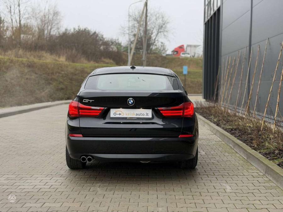 Melns BMW 520 2014 Viļņa, ar dzinēja tilpumu 2.00 L un nobraukumu 183 tūkst. km par 12600 €, foto 9 vietnē AUTOMOTO.COM.LV