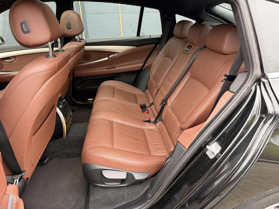 Melns BMW 520 2014 Viļņa, ar dzinēja tilpumu 2.00 L un nobraukumu 183 tūkst. km par 12600 €, foto 15 vietnē AUTOMOTO.COM.LV