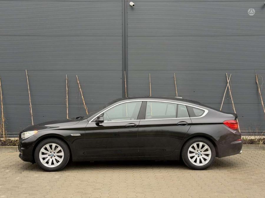 Black BMW 520 2014 in Vilnius, with an engine capacity of 2.00 L and mileage of 183 thousand km for 11999 €, photo 7 on AUTOMOTO.COM.LV
