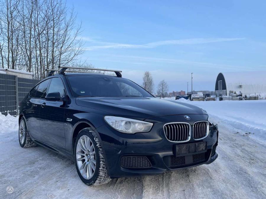 Melns BMW 520 2014 Kauņa, ar dzinēja tilpumu 2.00 L un nobraukumu 302 tūkst. km par 9990 €, foto 2 vietnē AUTOMOTO.COM.LV