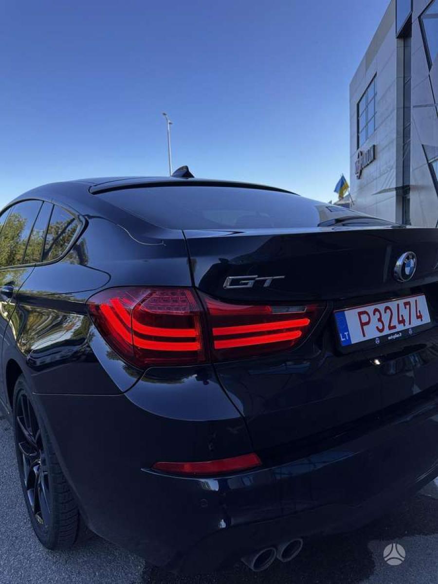 Melns BMW 520 2014 Šauļi, ar dzinēja tilpumu 2.00 L un nobraukumu 251 tūkst. km par 14800 €, foto 24 vietnē AUTOMOTO.COM.LV
