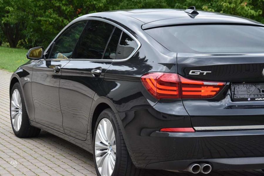 Melns BMW 520 2014 Viļņa, ar dzinēja tilpumu 2.00 L un nobraukumu 279 tūkst. km par 11900 €, foto 1 vietnē AUTOMOTO.COM.LV