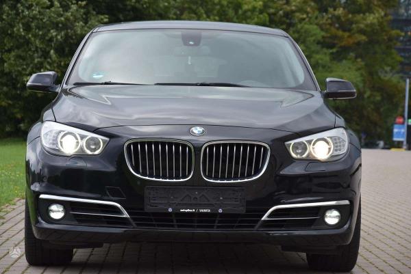 Black BMW 520 2014 in Vilnius, with an engine capacity of 2.00 L and mileage of 279 thousand km for 11900 €, photo 4 on AUTOMOTO.COM.LV