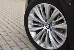 Melns BMW 520 2014 Viļņa, ar dzinēja tilpumu 2.00 L un nobraukumu 279 tūkst. km par 11900 €, foto 10 vietnē AUTOMOTO.COM.LV