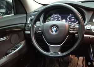 Black BMW 520 2016 in Vilnius, with an engine capacity of 2.00 L and mileage of 267 thousand km for 13733 €, photo 6 on AUTOMOTO.COM.LV