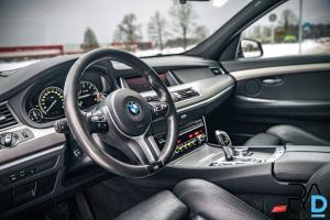 Black BMW 520 2016 in Riga, with an engine capacity of 2.00 L and mileage of 292 thousand km for 13990 €, photo 6 on AUTOMOTO.COM.LV