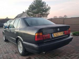 Black BMW 520 1993 in Kretinga, with an engine capacity of 0.00 L and mileage of 68 thousand km for 2400 €, photo 9 on AUTOMOTO.COM.LV