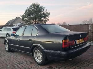 Black BMW 520 1993 in Kretinga, with an engine capacity of 0.00 L and mileage of 68 thousand km for 2400 €, photo 10 on AUTOMOTO.COM.LV