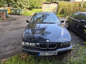 Melns BMW 520 1996 Rīga, ar dzinēja tilpumu 2.80 L un nobraukumu 328 tūkst. km par 2400 €, foto 2 vietnē AUTOMOTO.COM.LV