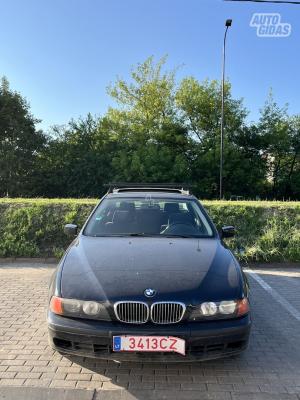 Black BMW 520 1998 in Vilnius, with an engine capacity of 2.00 L and mileage of 267 thousand km for 1600 €, photo 3 on AUTOMOTO.COM.LV