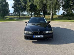 Black BMW 520 1998 in Kedainiai, with an engine capacity of 1.99 L and mileage of 336 thousand km for 2200 €, photo 3 on AUTOMOTO.COM.LV
