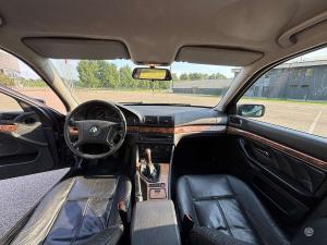 Black BMW 520 1998 in Kedainiai, with an engine capacity of 1.99 L and mileage of 336 thousand km for 2200 €, photo 13 on AUTOMOTO.COM.LV