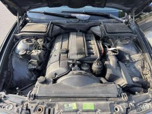 Black BMW 520 1998 in Kedainiai, with an engine capacity of 1.99 L and mileage of 336 thousand km for 2200 €, photo 15 on AUTOMOTO.COM.LV