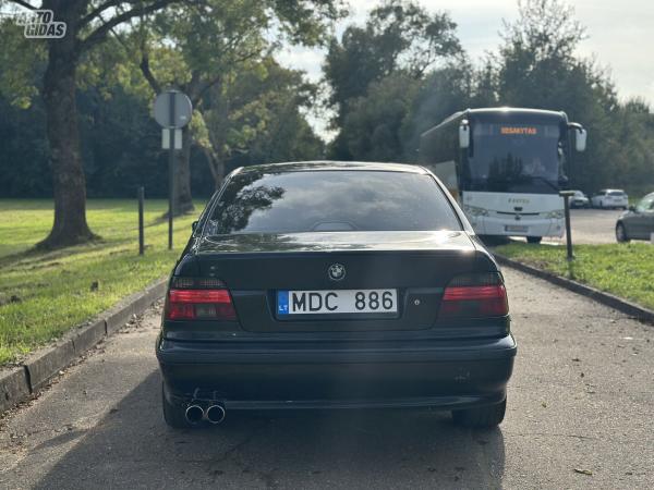 Melns BMW 520 1998 Kauņa, ar dzinēja tilpumu 2.00 L un nobraukumu 340 tūkst. km par 2690 €, foto 6 vietnē AUTOMOTO.COM.LV