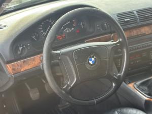 Melns BMW 520 1998 Kauņa, ar dzinēja tilpumu 2.00 L un nobraukumu 340 tūkst. km par 2690 €, foto 10 vietnē AUTOMOTO.COM.LV