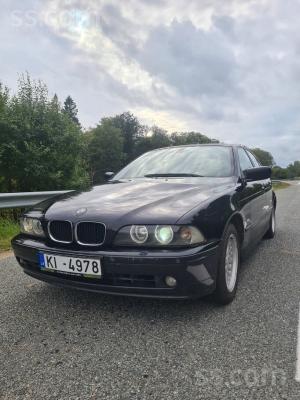 Черный БМВ 520 2001 в Алуксне, объемом двигателя 2.00 л и пробегом 352 тыс. км за 2000 €, фото 3 на AUTOMOTO.COM.LV