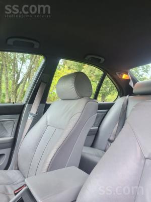 Melns BMW 520 2001 Alūksne, ar dzinēja tilpumu 2.00 L un nobraukumu 352 tūkst. km par 2000 €, foto 12 vietnē AUTOMOTO.COM.LV
