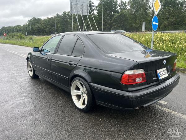 Черный БМВ 520 2002 в Каунас, объемом двигателя 2.20 л и пробегом 400 тыс. км за 1500 €, фото 4 на AUTOMOTO.COM.LV