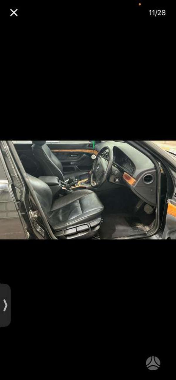 Black BMW 520 2002 in Silute, with an engine capacity of 2.17 L and mileage of 980 thousand km for 4000 €, photo 6 on AUTOMOTO.COM.LV