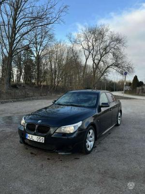 Melns BMW 520 2003 Kazlų Rūda, ar dzinēja tilpumu 2.17 L un nobraukumu 431 tūkst. km par 1500 €, foto 2 vietnē AUTOMOTO.COM.LV