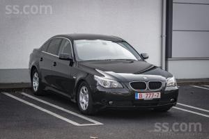 Black BMW 520 2003 in Riga, with an engine capacity of 2.20 L and mileage of 127 thousand km for 6500 €, photo 4 on AUTOMOTO.COM.LV