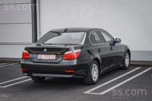 Black BMW 520 2003 in Riga, with an engine capacity of 2.20 L and mileage of 127 thousand km for 6500 €, photo 5 on AUTOMOTO.COM.LV