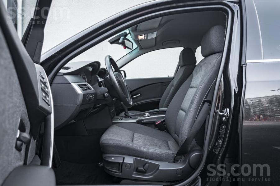 Black BMW 520 2003 in Riga, with an engine capacity of 2.20 L and mileage of 127 thousand km for 6500 €, photo 8 on AUTOMOTO.COM.LV