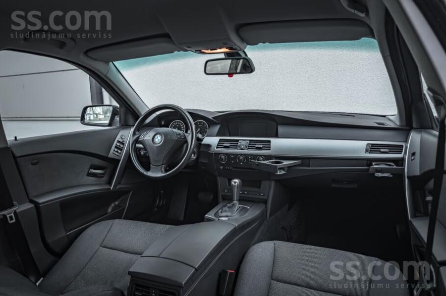 Black BMW 520 2003 in Riga, with an engine capacity of 2.20 L and mileage of 127 thousand km for 6500 €, photo 12 on AUTOMOTO.COM.LV