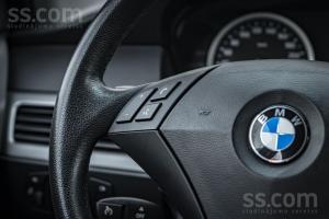Black BMW 520 2003 in Riga, with an engine capacity of 2.20 L and mileage of 127 thousand km for 6500 €, photo 15 on AUTOMOTO.COM.LV