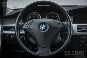 Black BMW 520 2003 in Riga, with an engine capacity of 2.20 L and mileage of 127 thousand km for 6500 €, photo 16 on AUTOMOTO.COM.LV