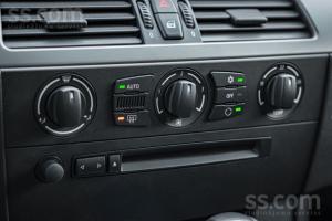 Black BMW 520 2003 in Riga, with an engine capacity of 2.20 L and mileage of 127 thousand km for 6500 €, photo 20 on AUTOMOTO.COM.LV