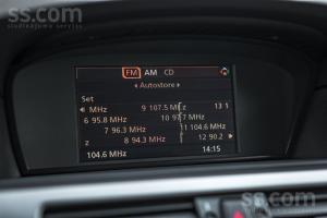 Black BMW 520 2003 in Riga, with an engine capacity of 2.20 L and mileage of 127 thousand km for 6500 €, photo 21 on AUTOMOTO.COM.LV