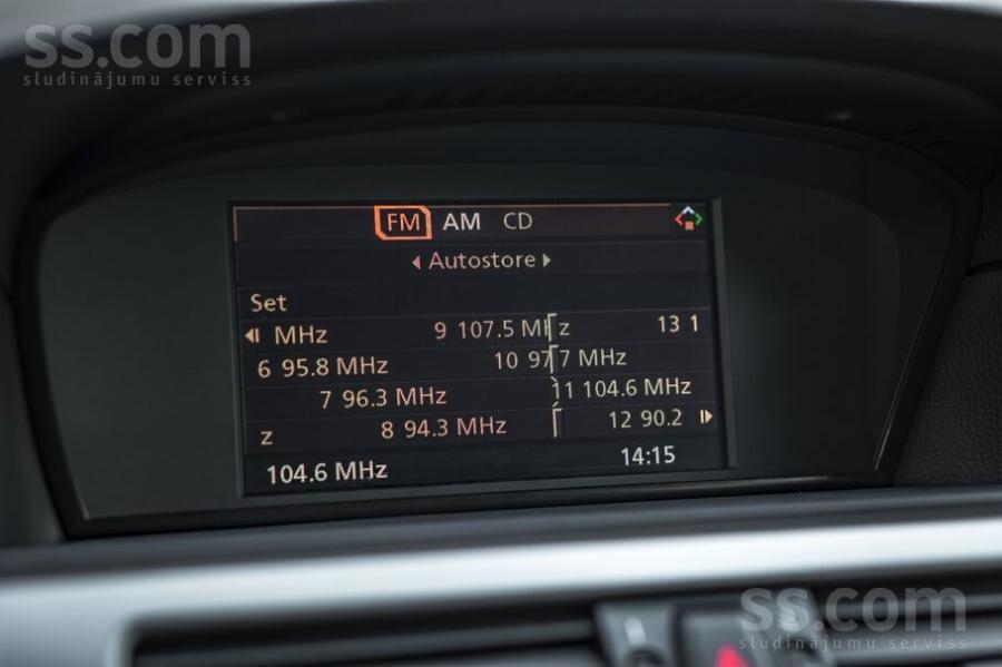 Black BMW 520 2003 in Riga, with an engine capacity of 2.20 L and mileage of 127 thousand km for 6500 €, photo 21 on AUTOMOTO.COM.LV