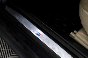 Black BMW 520 2003 in Tallinn, with an engine capacity of 2.20 L and mileage of 379 thousand km for 2799 €, photo 19 on AUTOMOTO.COM.LV