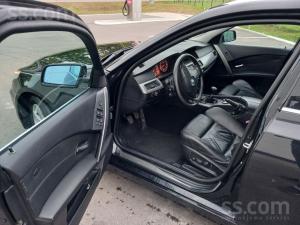 Melns BMW 520 2003 Ludza, ar dzinēja tilpumu 2.20 L un nobraukumu 306 tūkst. km par 3750 €, foto 11 vietnē AUTOMOTO.COM.LV